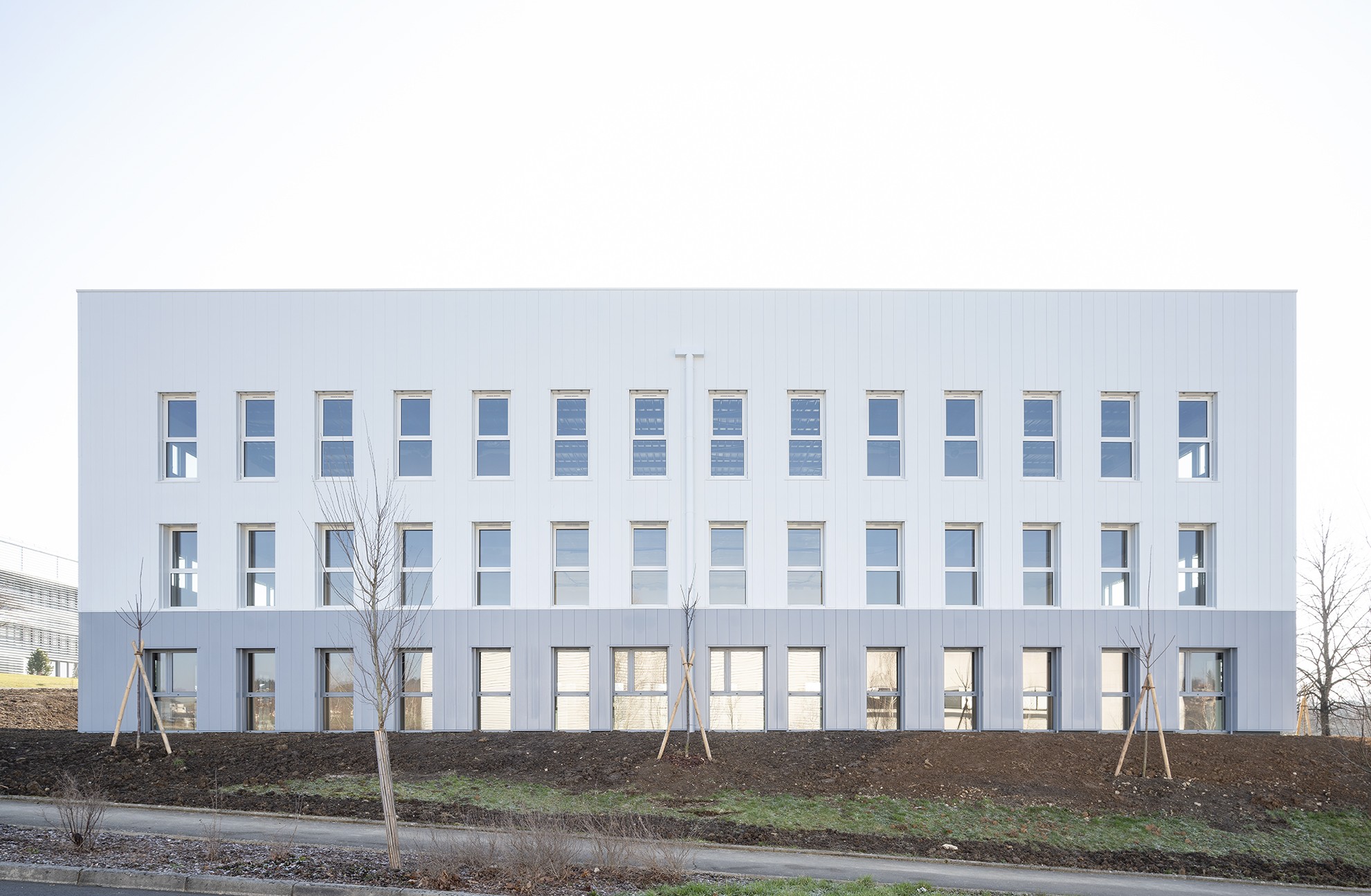 INDUSTRIE/TERTIAIRE - PHILIPPE DONZÉ ARCHITECTES